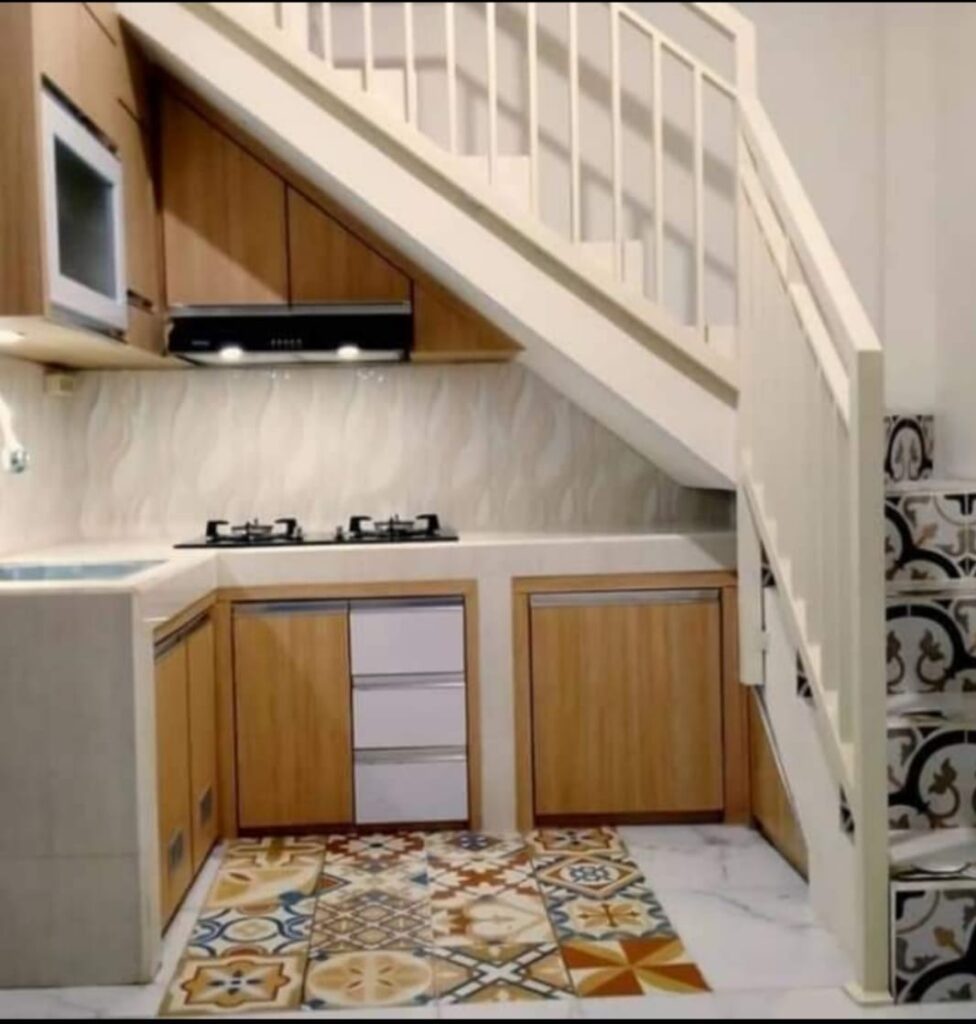 Jasa Pembuatan Kitchen Set Bawah Tangga Medan ? Jaya Intero Hadir